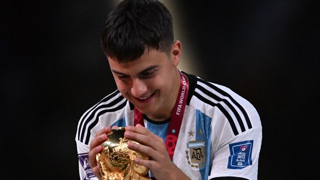 Dybala reveló que en el Mundial se perdió los festejos en el vestuario ... Dybala reveló que en el Mundial se perdió los festejos en el vestuario ...