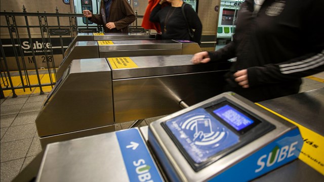 La Justicia porteña avaló el aumento del subte: cuesta $ 650 - Telefe ... La Justicia porteña avaló el aumento del subte: cuesta $ 650 - Telefe ...